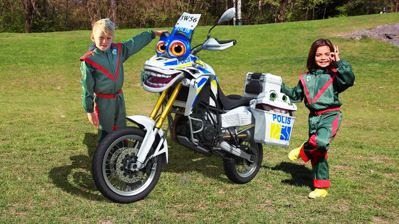 Bilakuten – Polismotorcykel | SVT Play