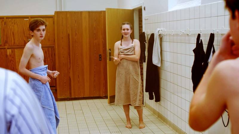 Pinsamt – 4. Inbjudan i duschen | SVT Play