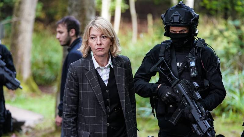 Tyst vittne – 8. Hearts of darkness, del 2 av 2 | SVT Play