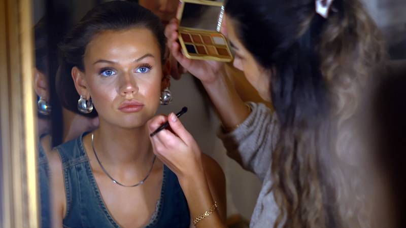 Strula – 3. Photoshoot | SVT Play