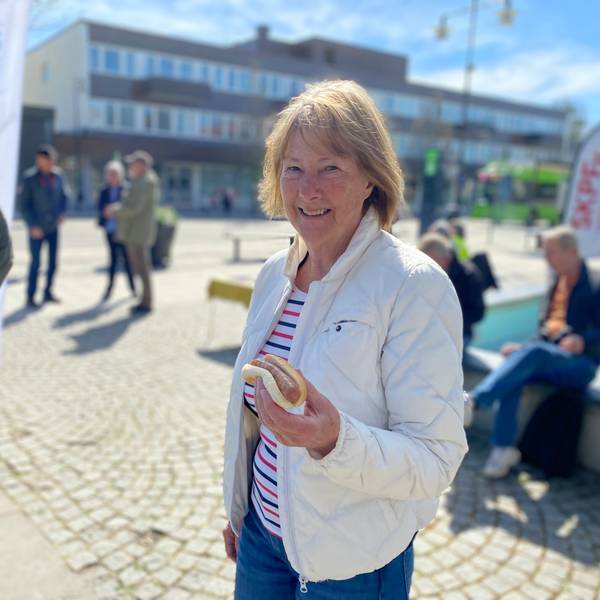 Så blir seniorer i Sörmland digitala experter – med hjälp av varandra ...