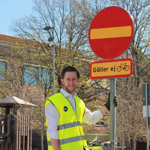 Sundbyberg öppnar för cykling på enkelriktade gator | SVT Nyheter