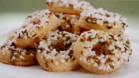 Alla recept från Sju sorters kakor | SVT recept