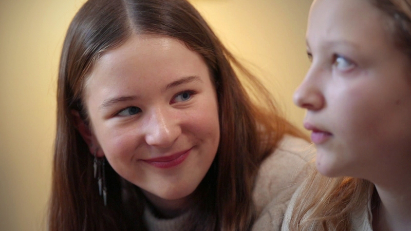 Drama forever - 5. Chatten | SVT Barn