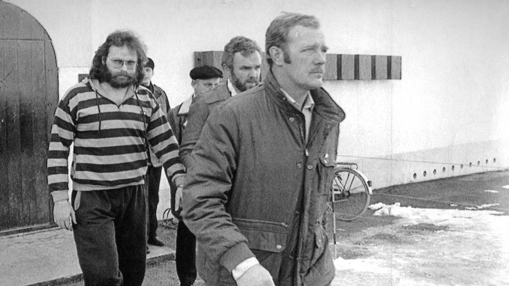 Clark Olofsson har lämnat Sverige | SVT Nyheter