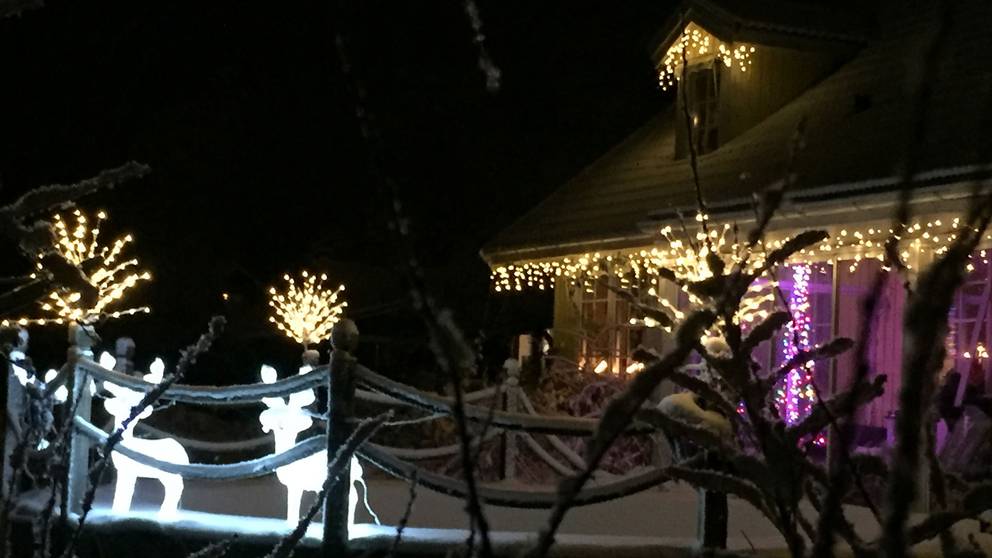 Har du julpyntat ditt hus? Skicka in dina bilder till oss! | SVT Nyheter