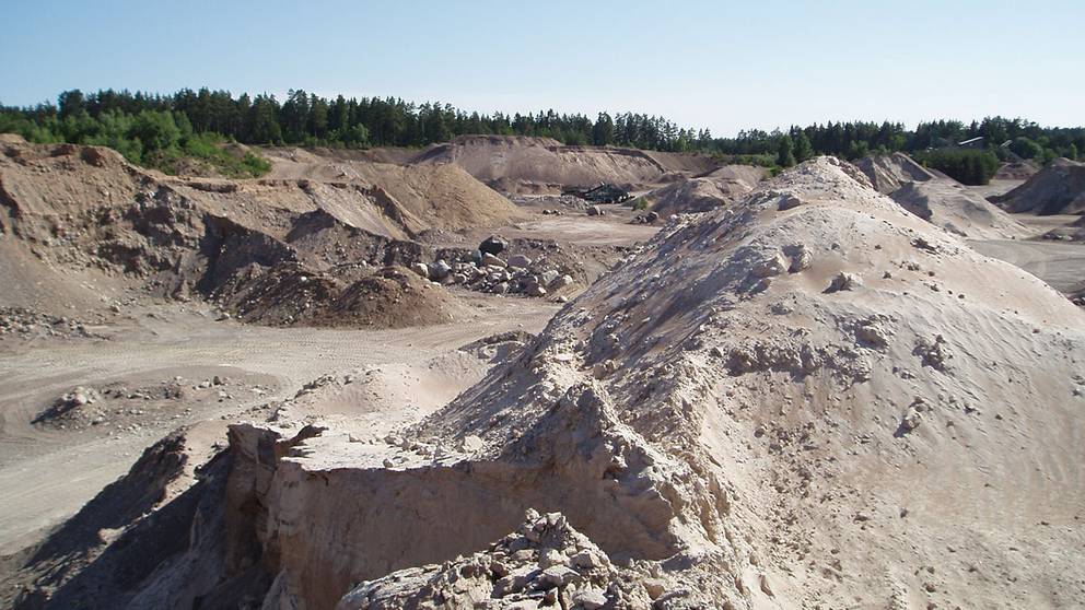 Dricksvattnet kan vara hotat av sandtag i Nybroåsen | SVT Nyheter