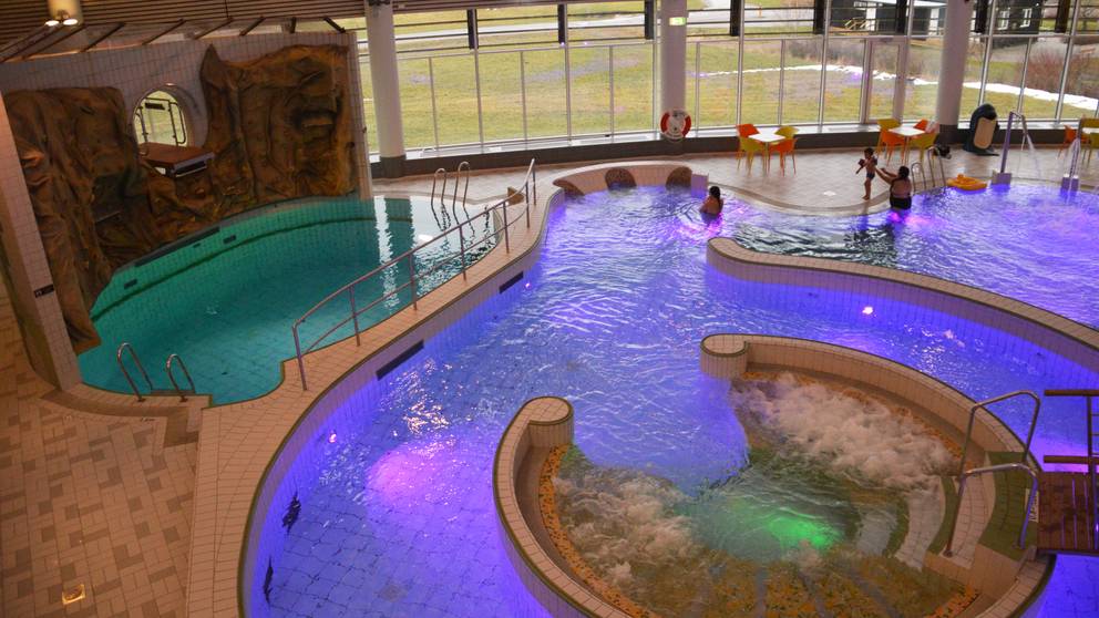 Länets badhus lockade över en miljon besökare | SVT Nyheter