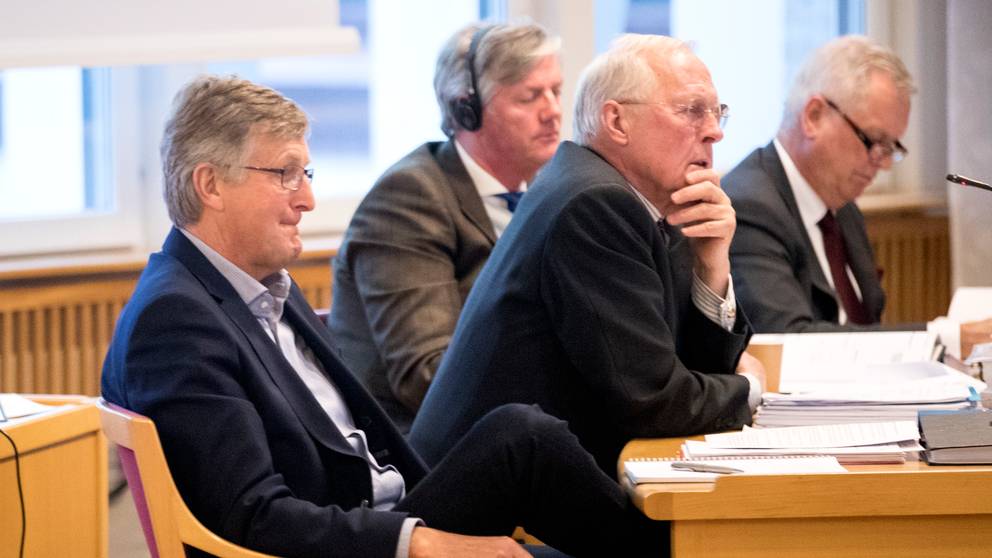 Saab-åklagaren tvingad till paus | SVT Nyheter