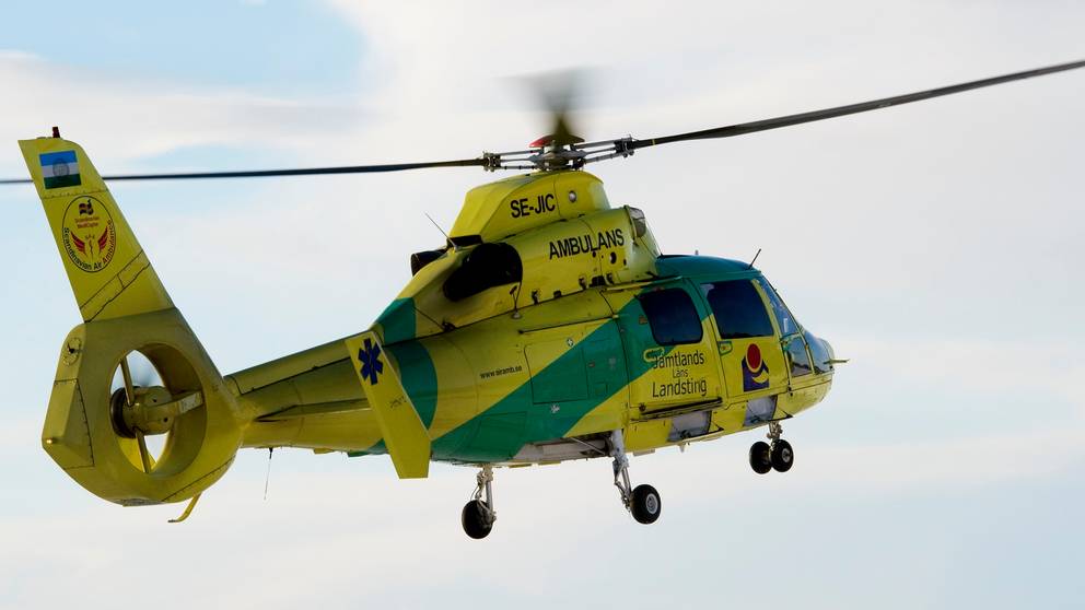 KD kräver ambulanshelikopter | SVT Nyheter