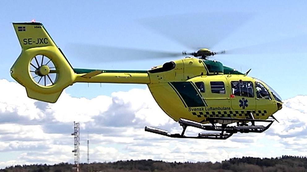Personal i ambulanshelikopter andades in gas | SVT Nyheter