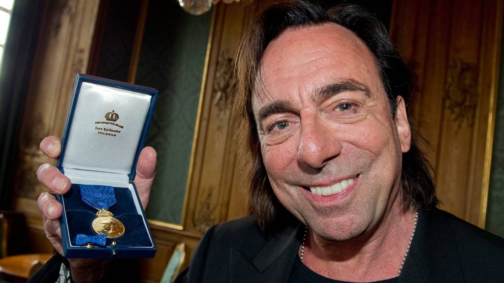Rikard Wolffs liv i bilder | SVT Nyheter