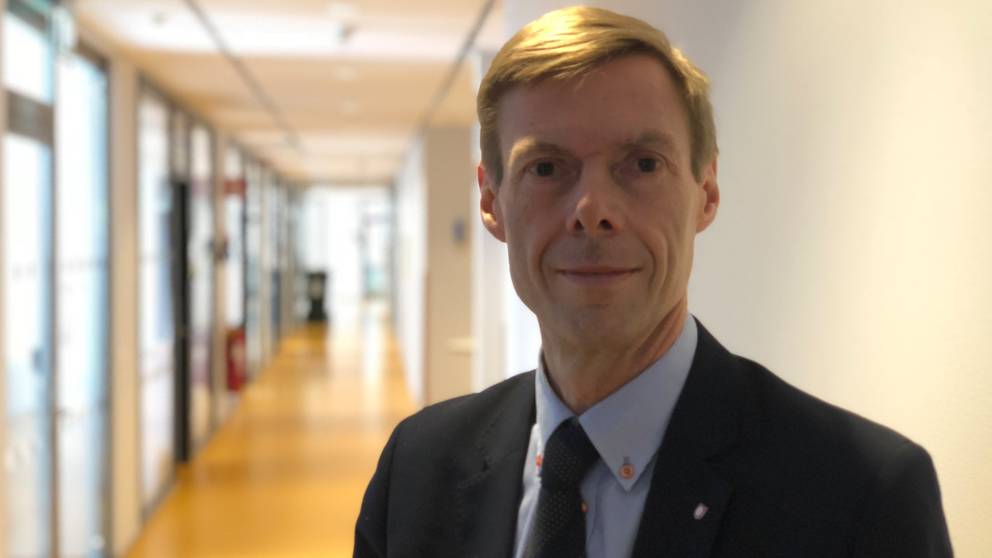 Experten: Det finns ett samband mellan kost och psykisk hälsa | SVT Nyheter