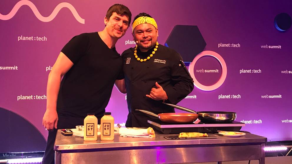 Omelett utan ägg och kött utan djur – det här är framtidens mat | SVT ...