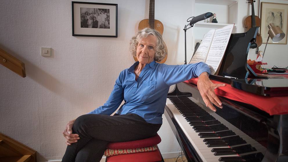 Gullan Bornemark om utebliven barn-grammis: ”Hemskt oroande” | SVT Nyheter