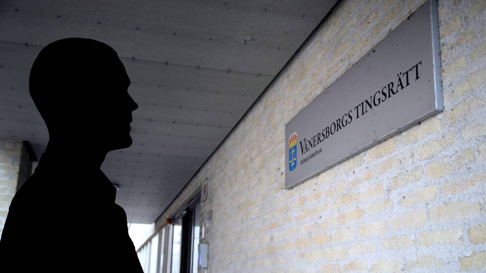 Tidigare Kommunal Chef åtalas För Flera Sexköp Svt Nyheter