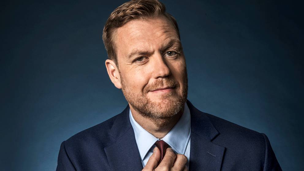 Kristoffer Appelquist blir ny programledare för Svenska nyheter | SVT ...