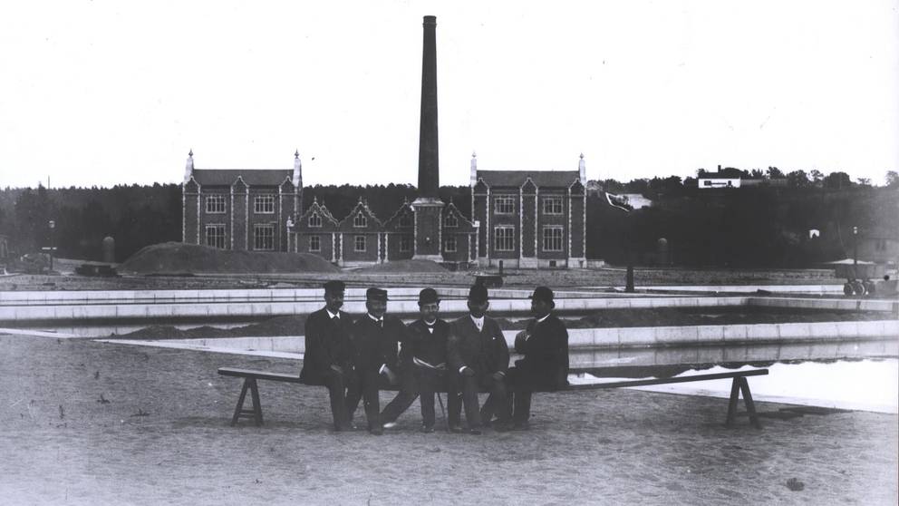 1861 invigdes Sveriges första vattenverk i Skanstull | SVT Nyheter