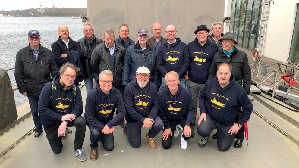 Här återförenas besättningen från U 137-dramat | SVT Nyheter