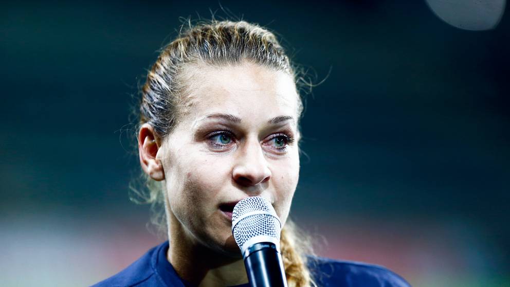 Charlotte Rohlin går sitt livs tuffaste match | SVT Nyheter