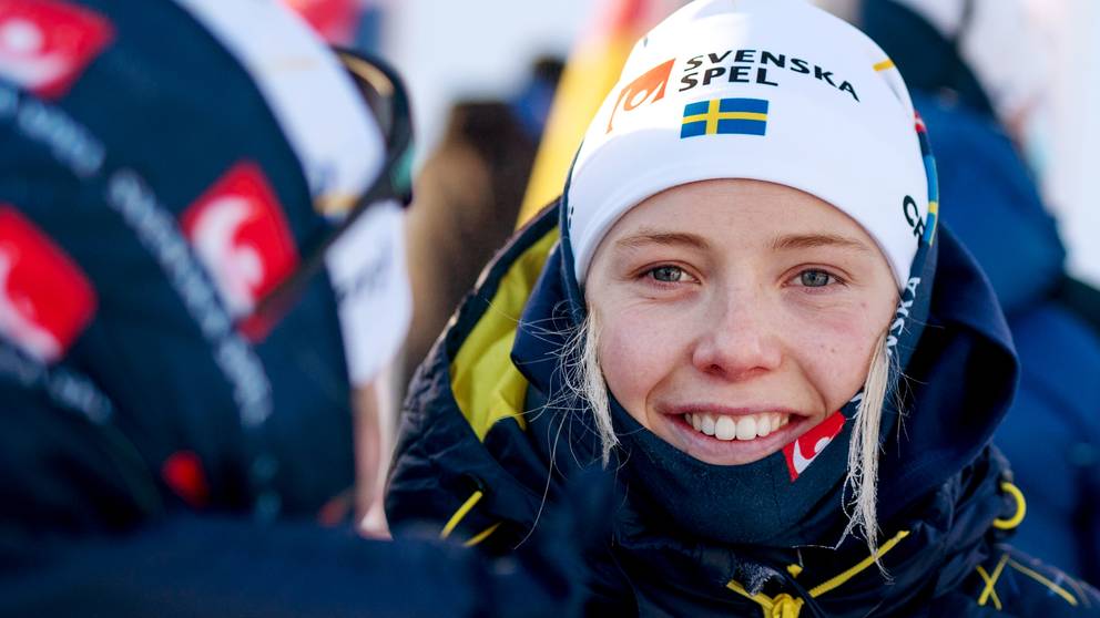 Svenskt silver till Märta Rosenberg i junior-VM | SVT Sport