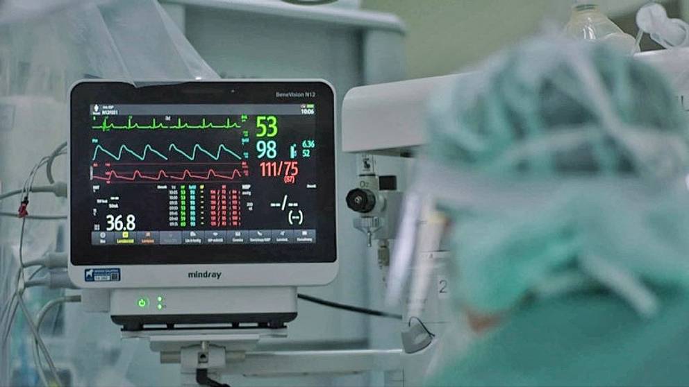 Operationsduk upptäcktes i patients bukhåla – efter avslutad operation ...