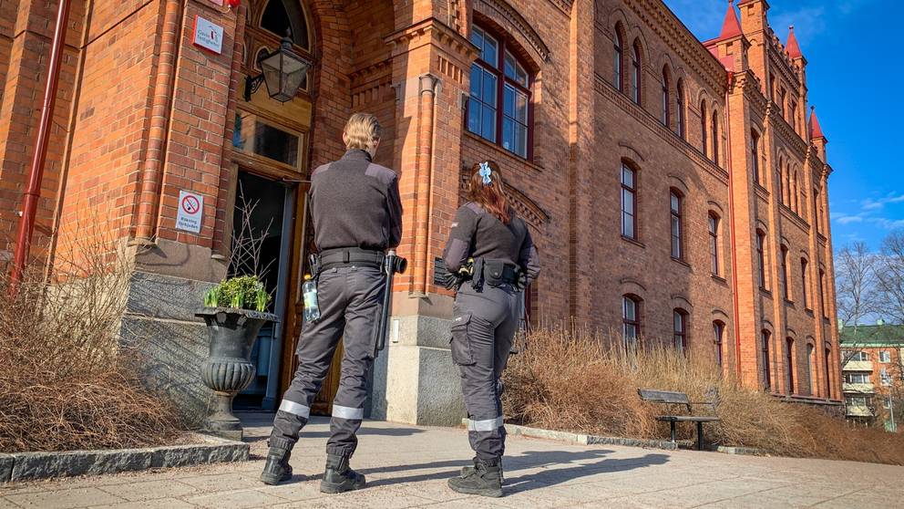 Elever om skolhotet mot Vallbacksskolan i Gävle: ”Känns lite läskigt ...