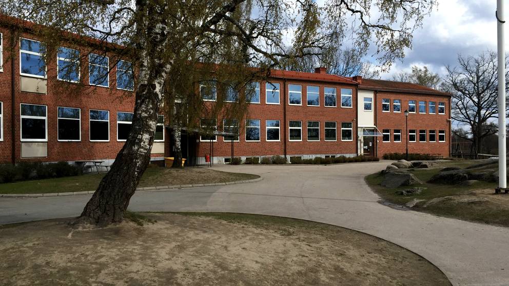 Skola hålls stängd efter inbrott | SVT Nyheter