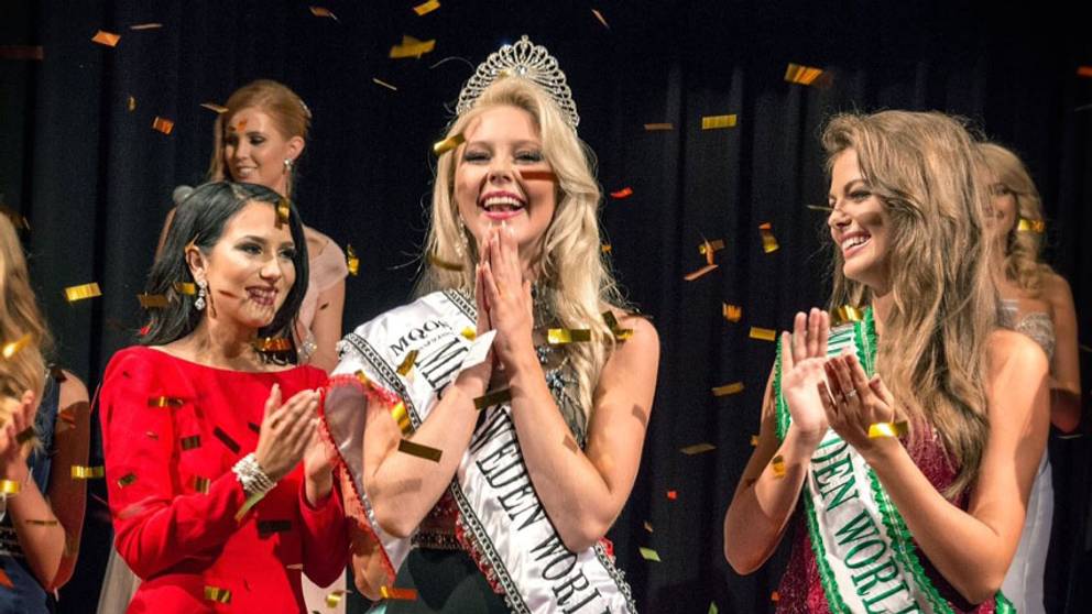 Lycklig Emma vann Miss World Sweden | SVT Nyheter