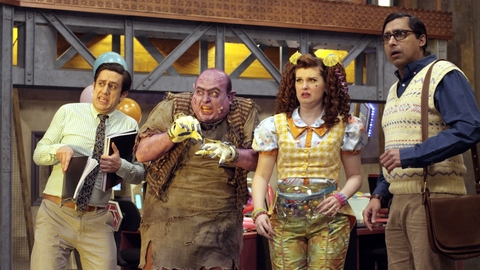 Ett fall för KLURO - 24. KLURO:s vänner | SVT Barn